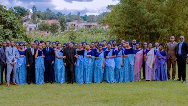 Harabura amasaha make korali Jehovah-Nissi ikajya gutaramira (…)